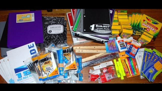 School Supplies/Recogida de utiles escolares