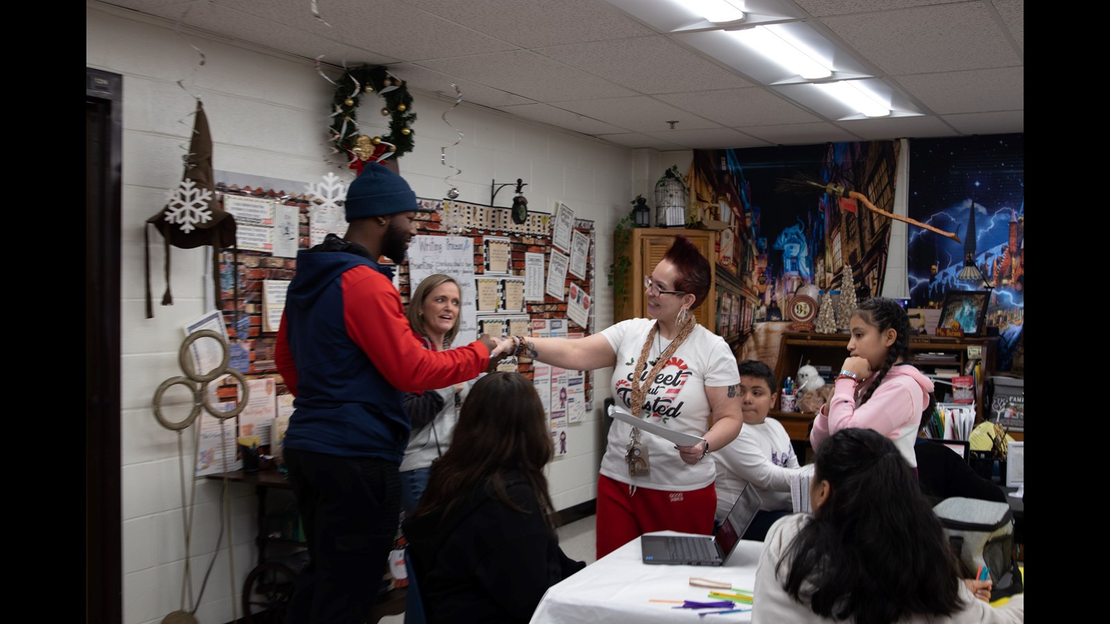 Atlanta Braves Bring Season of Giving, Rookie of the Year to Green ...